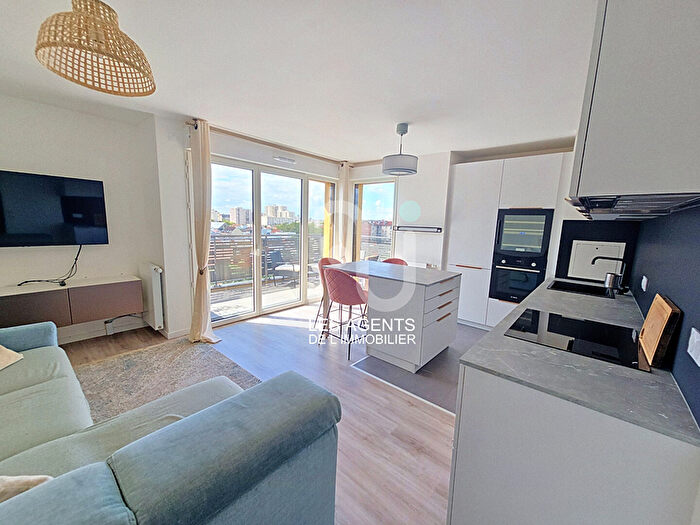 Asnières-sur-Seine, Coubertin : Appartement 4 pièces à louer