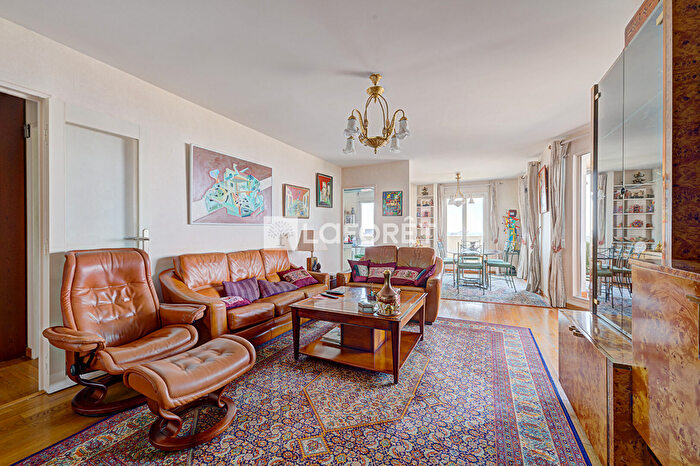 Appartement 5 pièces à vendre - Les Lilas, Decros, Convention