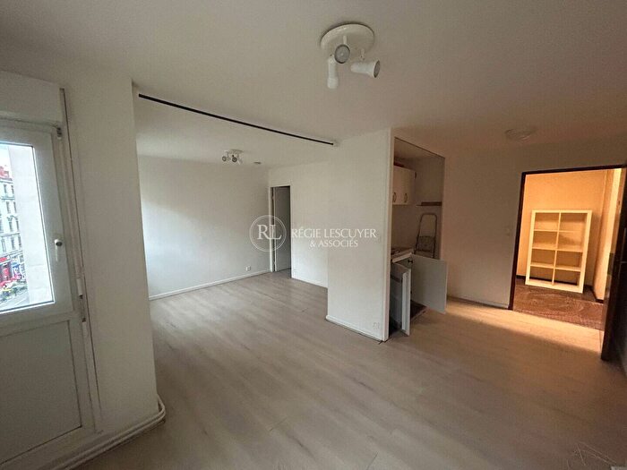 Appartement à louer - Charpennes-Tonkin, Villeurbanne - 1 pièce