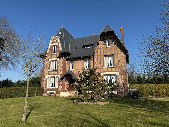 Maison à vendre - Crosville-la-Vieille - 15 pièces - 12 chambres
