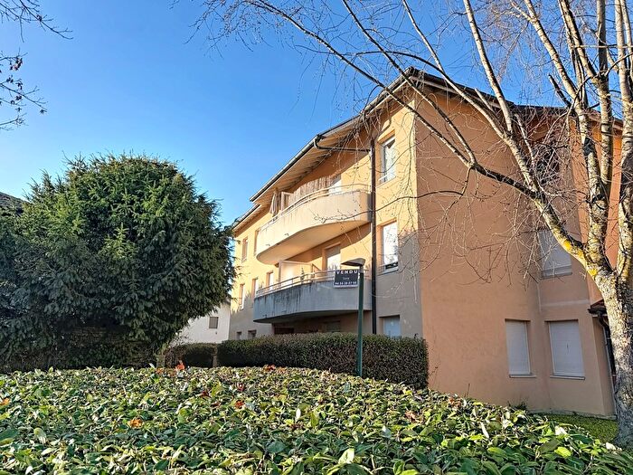 Appartement à vendre - Vétraz-Monthoux - 4 pièces - 3 chambres