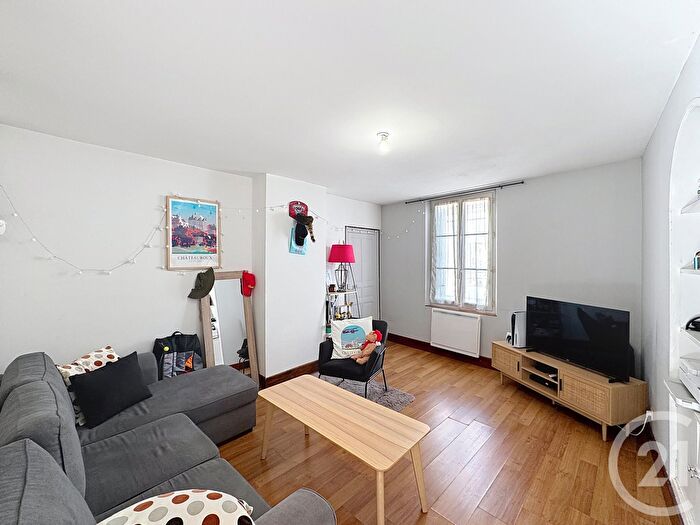 Appartement à louer - Romorantin-Lanthenay, Centre-ville - 3 pièces - 1 chambre