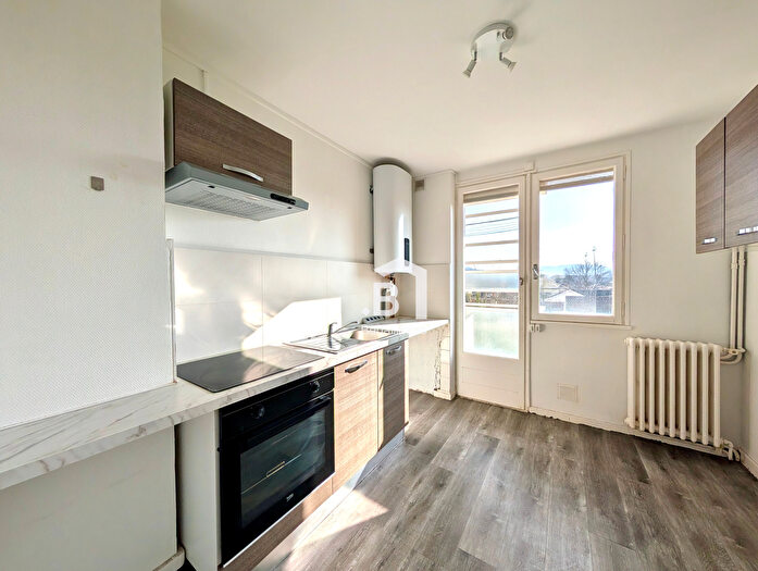 Appartement à vendre - Bourgoin-Jallieu, Pré-Bénit, Quais - 4 pièces - 3 chambres