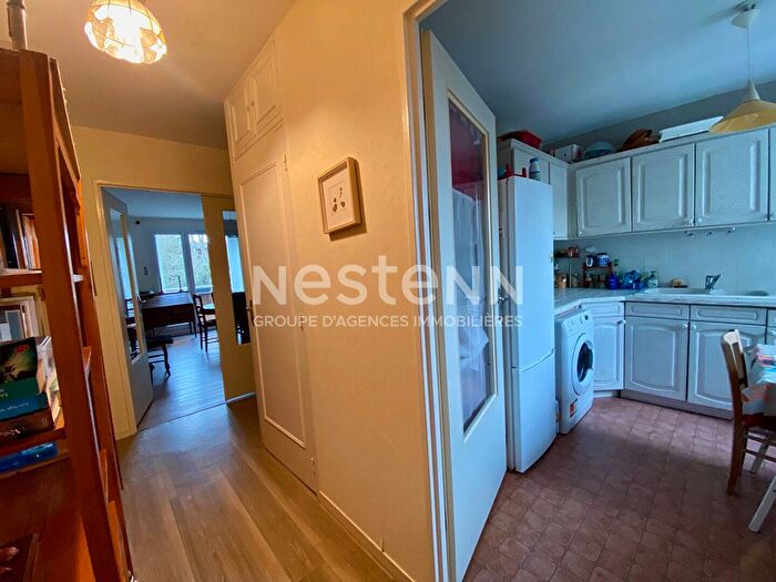 Appartement à louer - La Chaussée-Saint-Victor - 3 pièces - 2 chambres