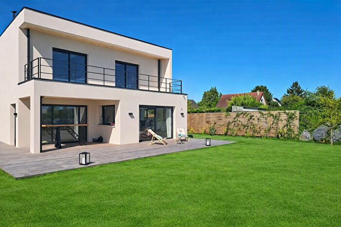 Maison 6 pièces à vendre à Trouville-sur-Mer, Hennequeville, Roches Noires, Les Aubets, Callenville