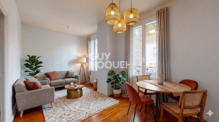 Maison 2 pièces à Les Lilas, Decros, Convention, à vendre