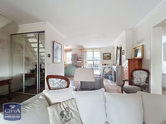 Reims, Centre-ville - Appartement 5 pièces à vendre