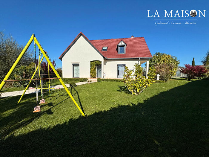 Maison à vendre - Billey - 7 pièces - 5 chambres