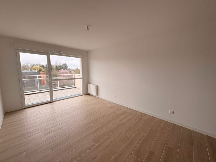 Appartement à louer - Saint-Jean-de-Braye, Ouest - 4 pièces - 3 chambres