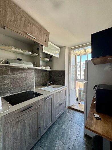 Marseille e, Le Camas : Appartement 1 pièce à louer