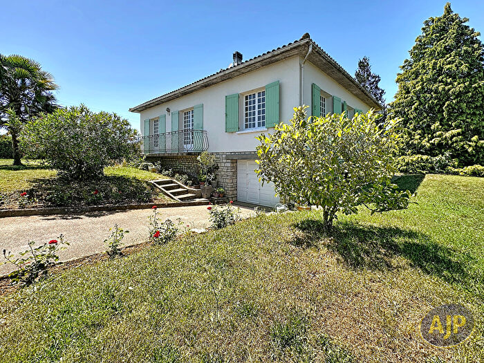 Mosnac - Maison 4 pièces à vendre