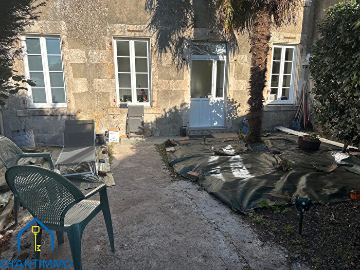 La Châtaigneraie : Appartement 3 pièces à louer