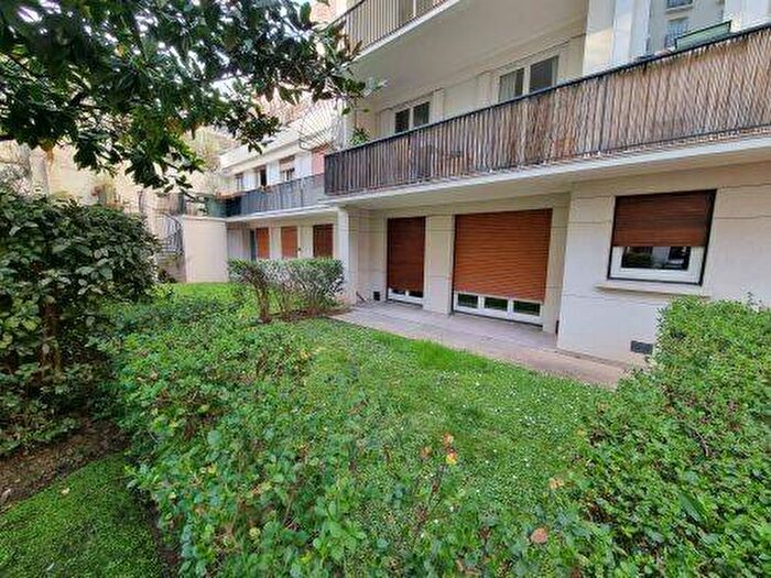 Appartement à louer - Bel-Air Nord, Paris ème - 1 pièce