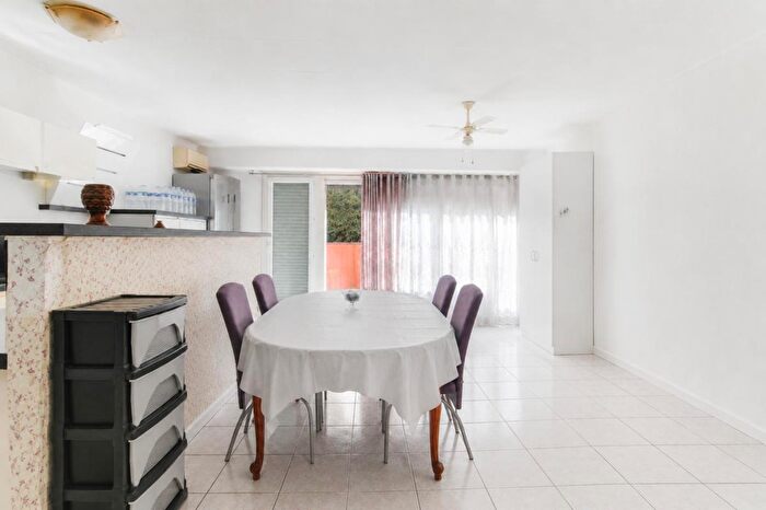 Appartement 3 pièces à vendre à Nice, Saint-Pierre de Feric
