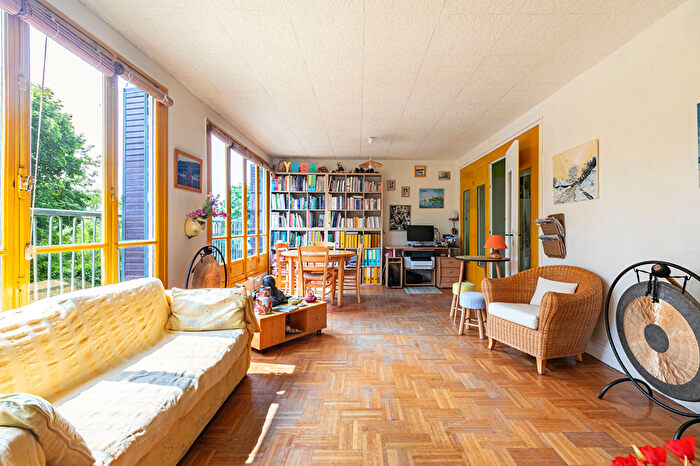 Saint-Germain-en-Laye, Pontel, Schnapper, Sous-préfecture : Appartement 3 pièces à vendre
