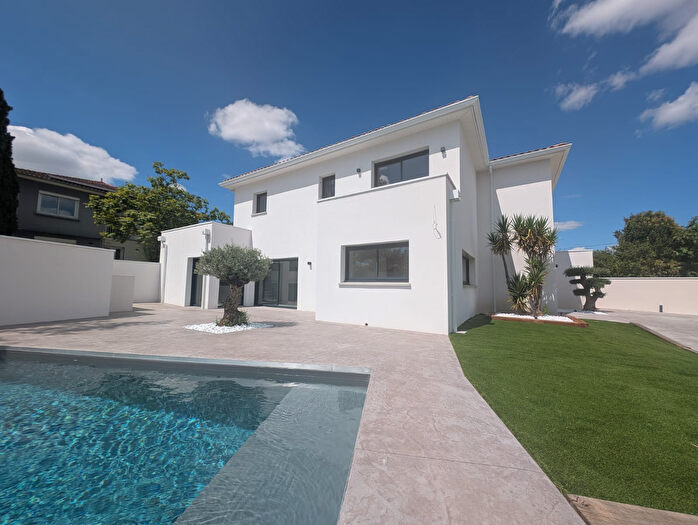 Maison à vendre - Cornebarrieu - 5 pièces - 6 chambres