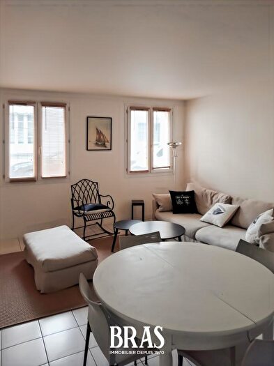 Appartement 2 pièces à Vannes, Ouest, à louer