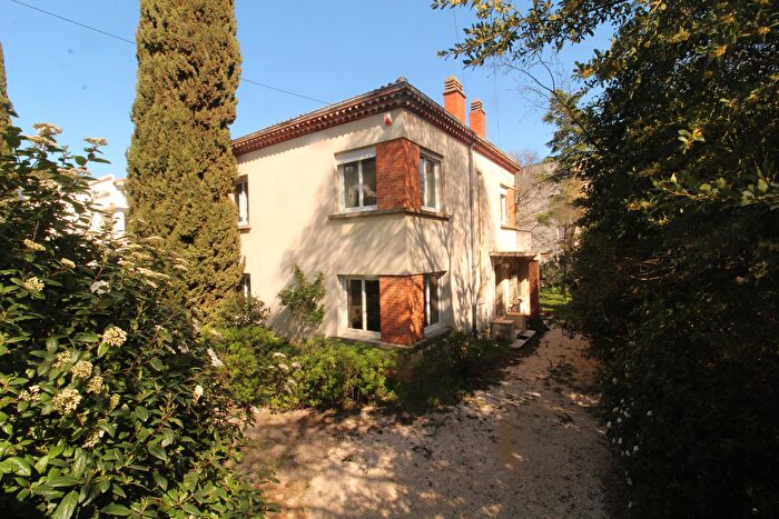Maison à vendre - Nîmes - 6 pièces - 4 chambres