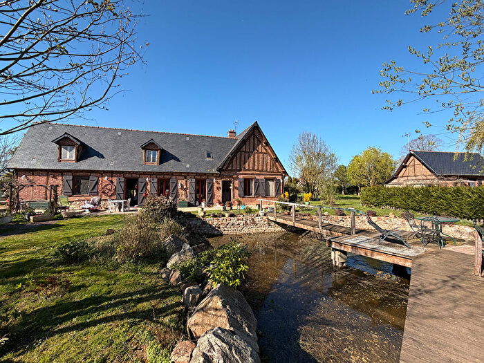 Maison à vendre - Thomer-la-Sôgne - 11 pièces - 7 chambres