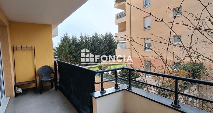 Appartement à vendre - Saint-Genis-Pouilly - 2 pièces - 1 chambre