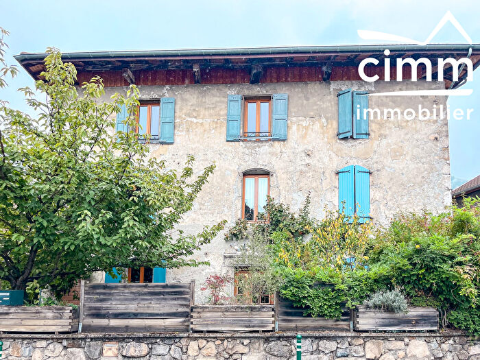 Maison 8 pièces à Le Touvet, à vendre