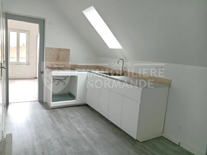 Appartement à louer - Saint-Étienne-du-Vauvray - 2 pièces - 1 chambre