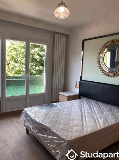 Maison à louer - Abbaye, Créteil - 1 pièce