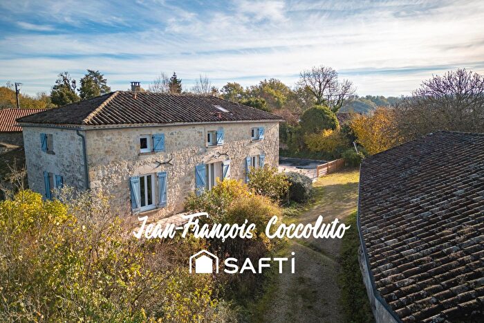 Maison à vendre - Montpezat - 6 pièces - 4 chambres