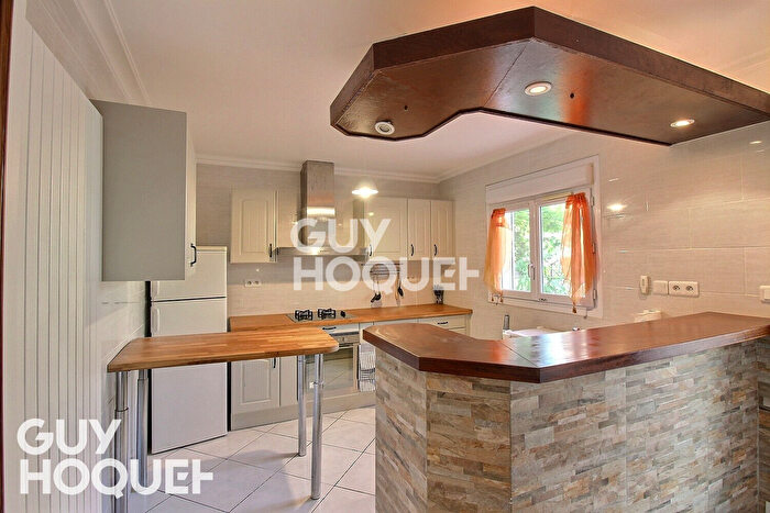 Appartement à louer - Vitry-sur-Seine, Coteau, Malassis - 1 pièce - 1 chambre