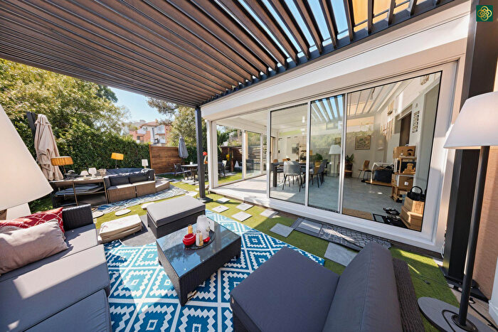 Appartement à vendre - Lattes, Centre-ville - 4 pièces - 2 chambres