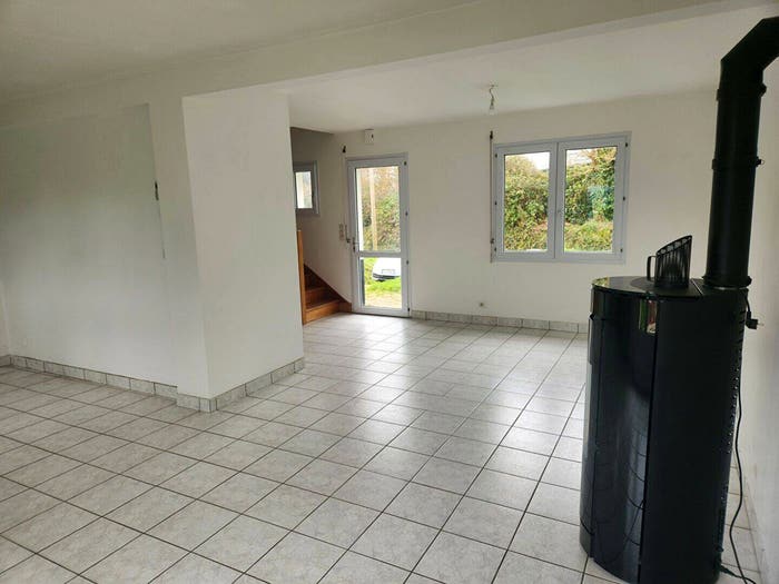 Maison 5 pièces à Plouvien, à louer