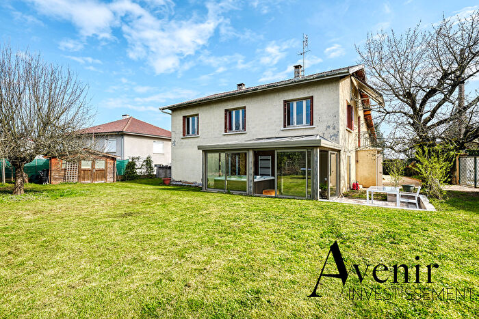 Maison à vendre - Saint-Jean-dArdières - 8 pièces - 5 chambres