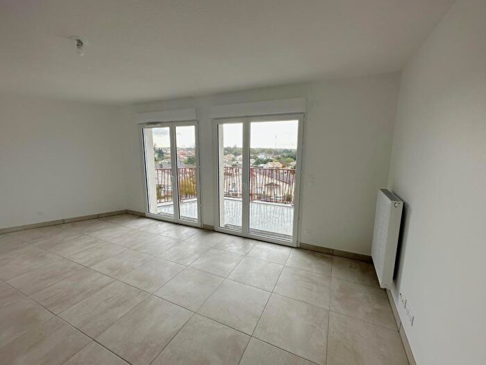 Appartement à louer - Cenon, Loret - 3 pièces - 2 chambres