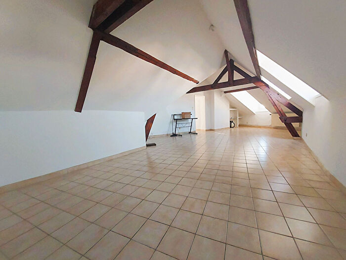 Appartement 4 pièces à vendre à Saint-Quentin, Centre-ville