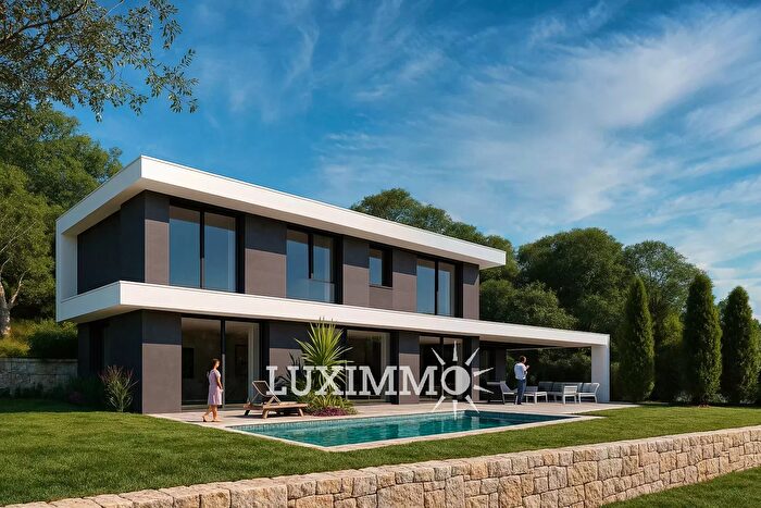 Maison à vendre - Mouans-Sartoux - 8 pièces - 5 chambres