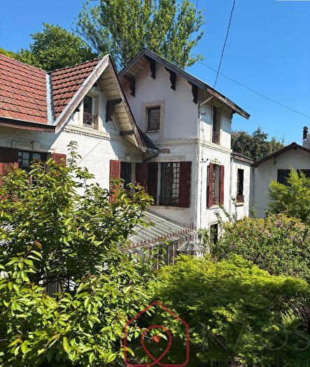 Maison 7 pièces à vendre - Colombes, Europe