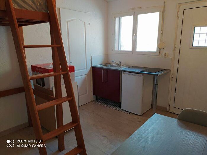 Saint Maurice, Amiens - Appartement 1 pièce à louer