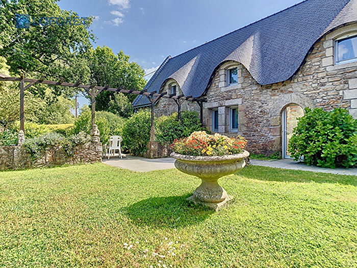 Maison à vendre - Guidel - 9 pièces - 5 chambres