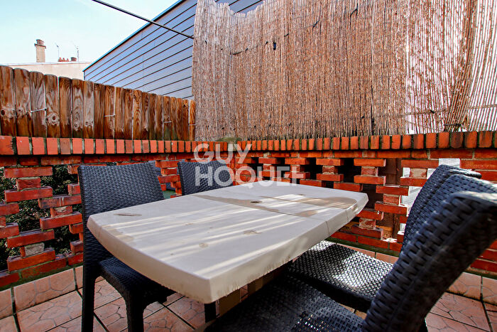 Appartement à louer - Clermont-Ferrand, Delille, Cathédrale, La Gare - 5 pièces - 3 chambres