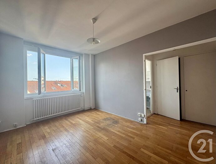 Villeurbanne, République, Tolstoi : Appartement 1 pièce à vendre