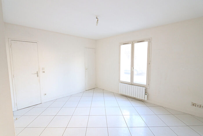 Appartement 1 pièce à Orléans, Dunois, Châteaudun, à louer