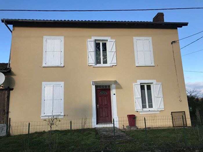 Maison à louer - Verneuil-sur-Vienne - 4 pièces - 2 chambres