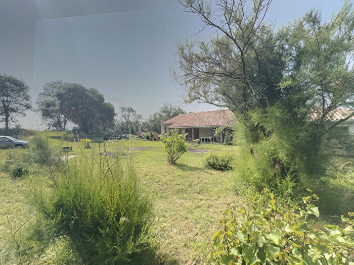 Maison à vendre - Sainte-Livrade - 3 pièces - 2 chambres