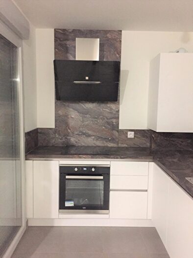 Appartement à louer - Lyon e , Gerland - 4 pièces - 3 chambres