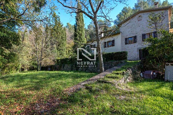 Maison à vendre - Tourrettes - 8 pièces - 6 chambres