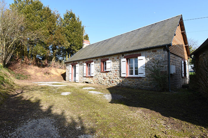 Maison à vendre - La Baroche-sous-Lucé - 4 pièces - 2 chambres
