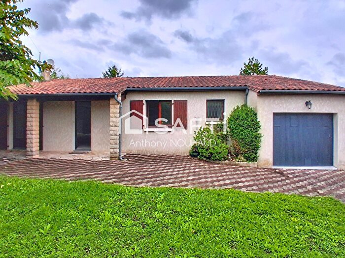 Maison à vendre - Salles-dAngles - 4 pièces - 3 chambres