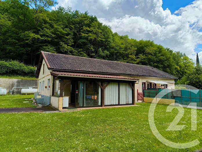 Carlux : Maison 8 pièces à vendre