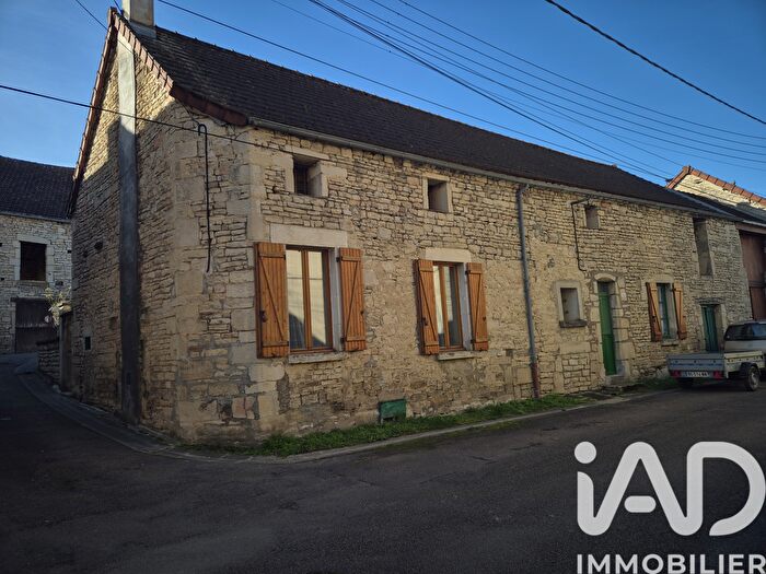 Maison à vendre - Pacy-sur-Armançon - 4 pièces - 2 chambres