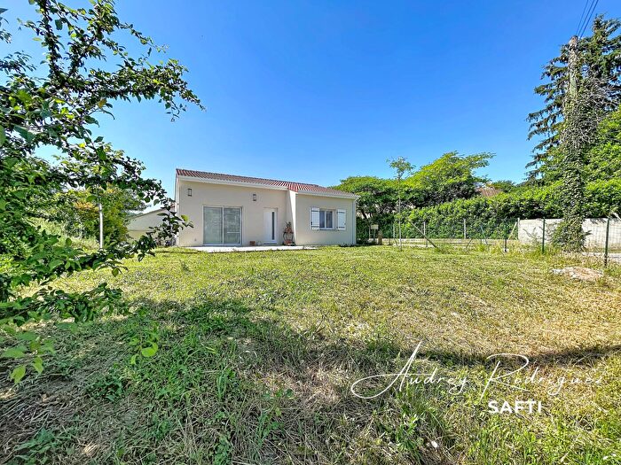 Maison 3 pièces à Chanos-Curson, à vendre